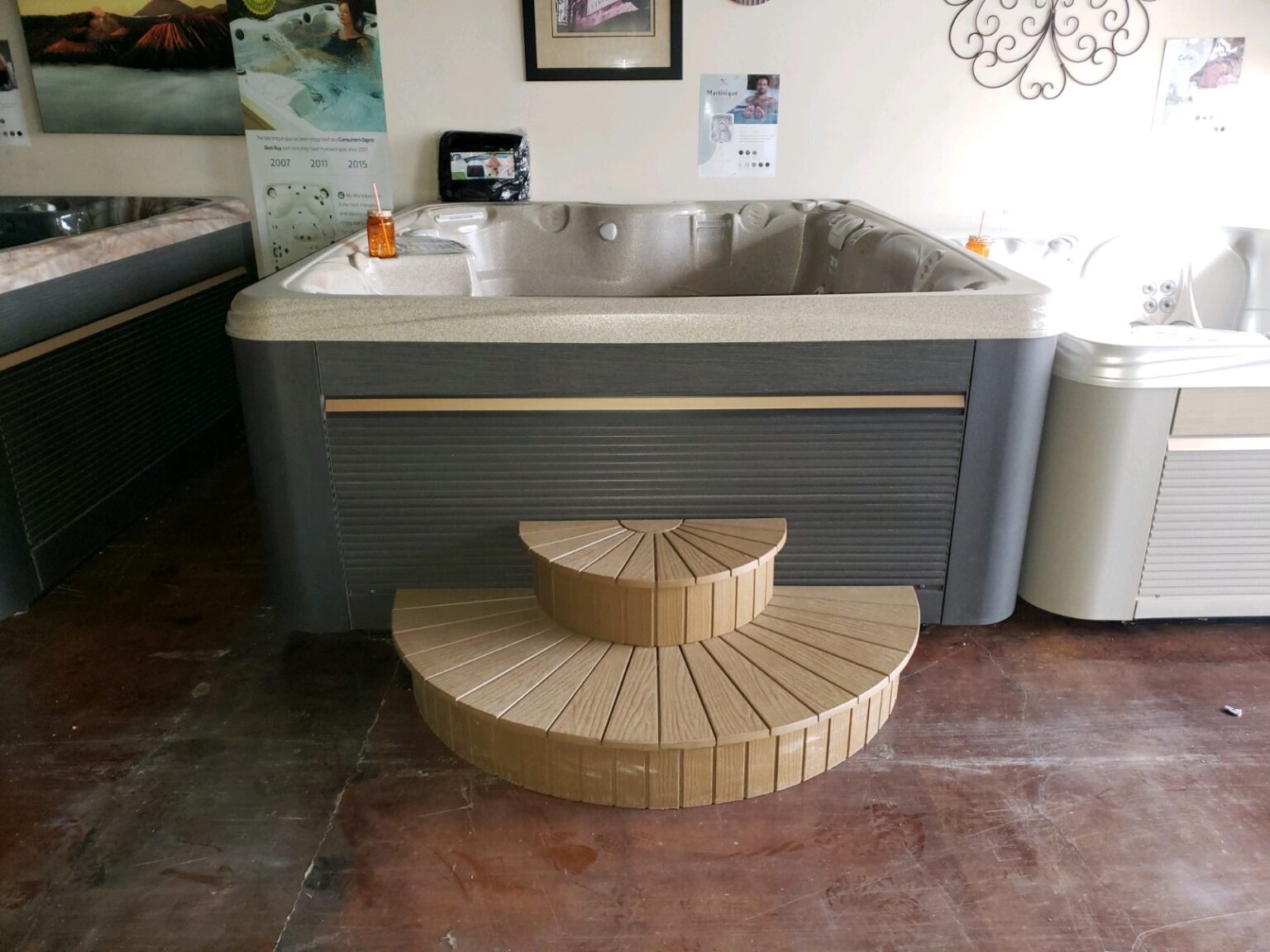 Sunburst 2 Tier Steps - A&B Outdoor Products